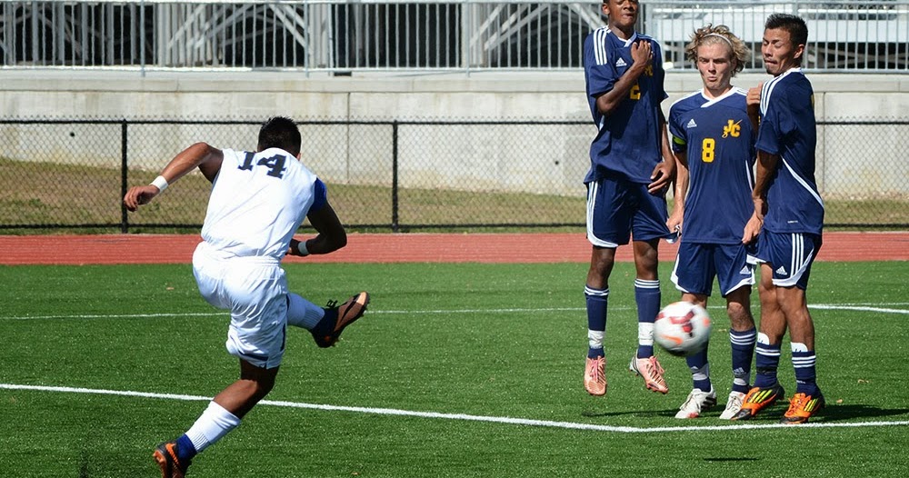 The Photographer’s Sketchbook: Soccer