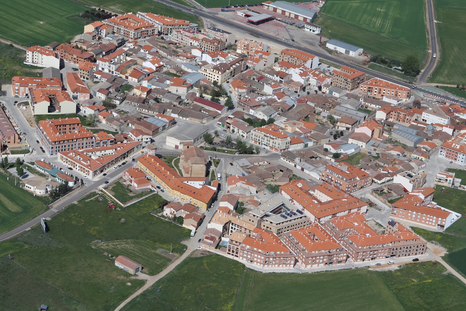 CASTELLANOS DE MORISCOS: IMAGENES AEREAS DE CASTELLANOS DE MORISCOS