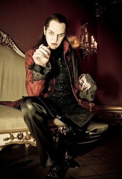 El Alzamiento del Vampirismo Soviético - vampiro