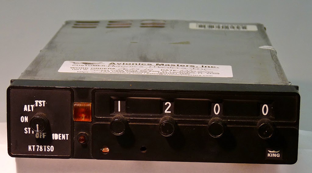 AVIAMIL : Cultura Aeronáutica: El Transpondedor