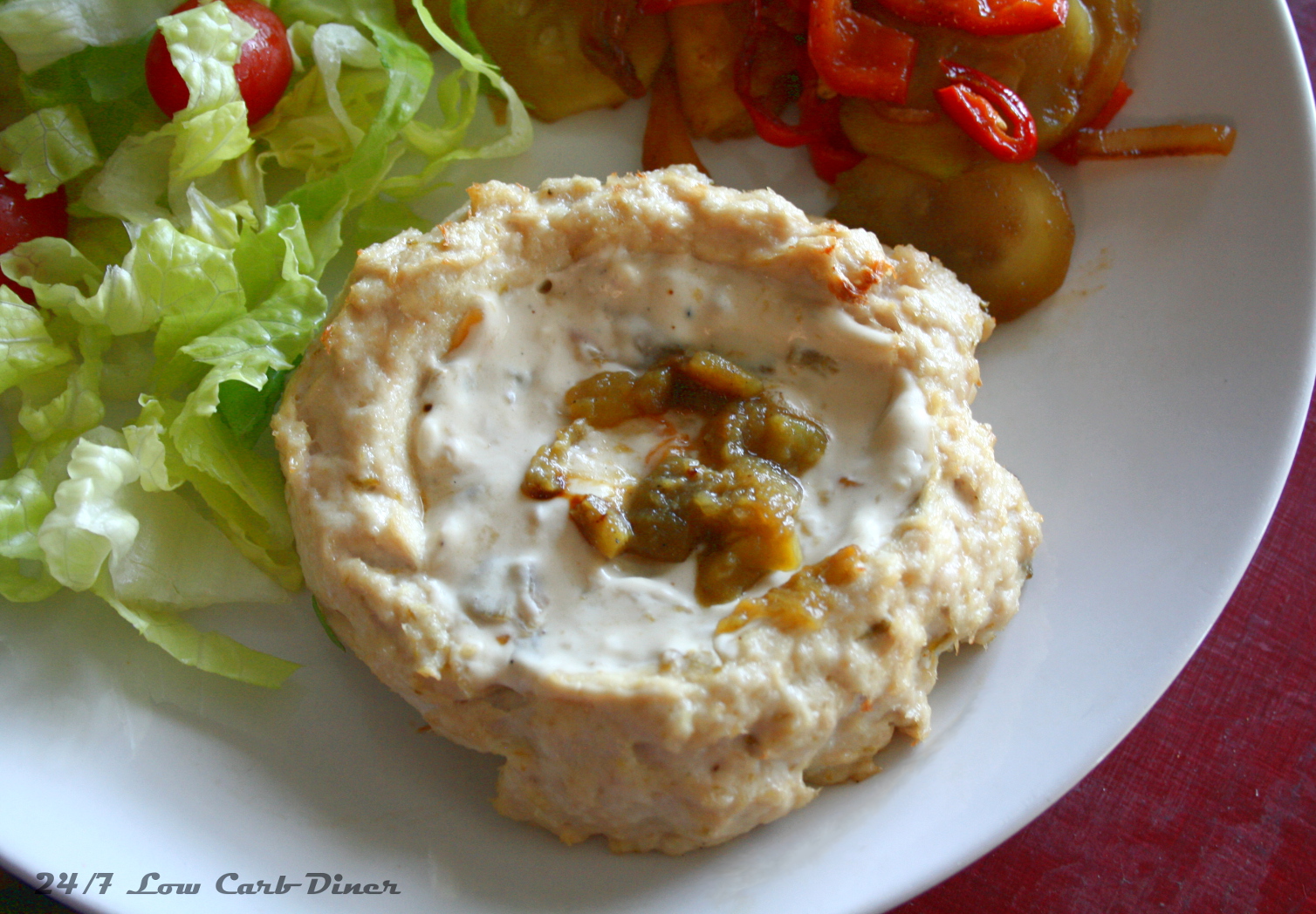 24/7 Low Carb Diner: Chicken and Green Chile Volcanoes