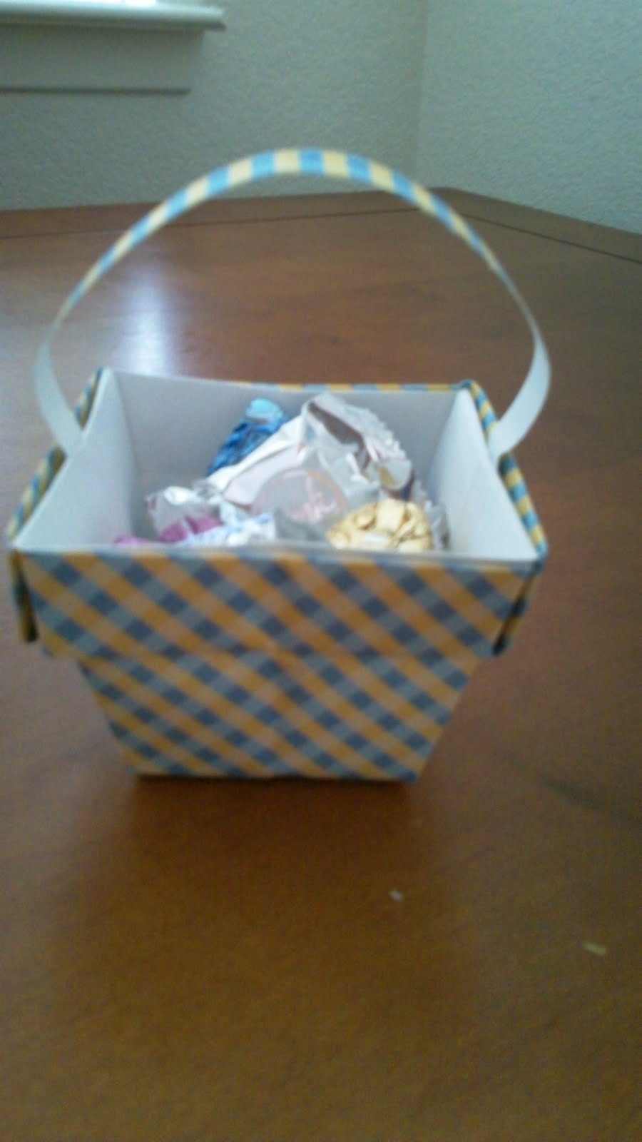 A Crafty Cook: Origami Easter Basket