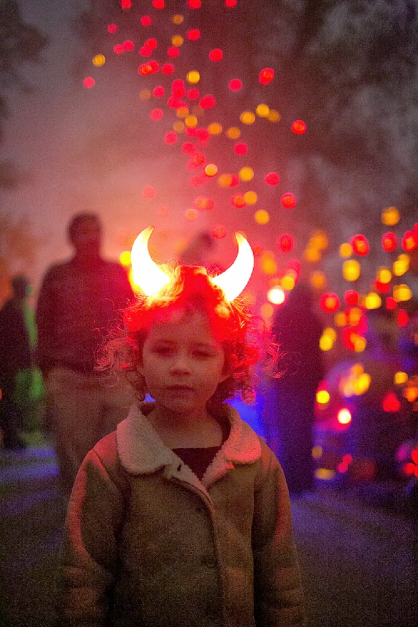 OTIS (Odd Things I've Seen): Random Halloween Season Photos Without a ...