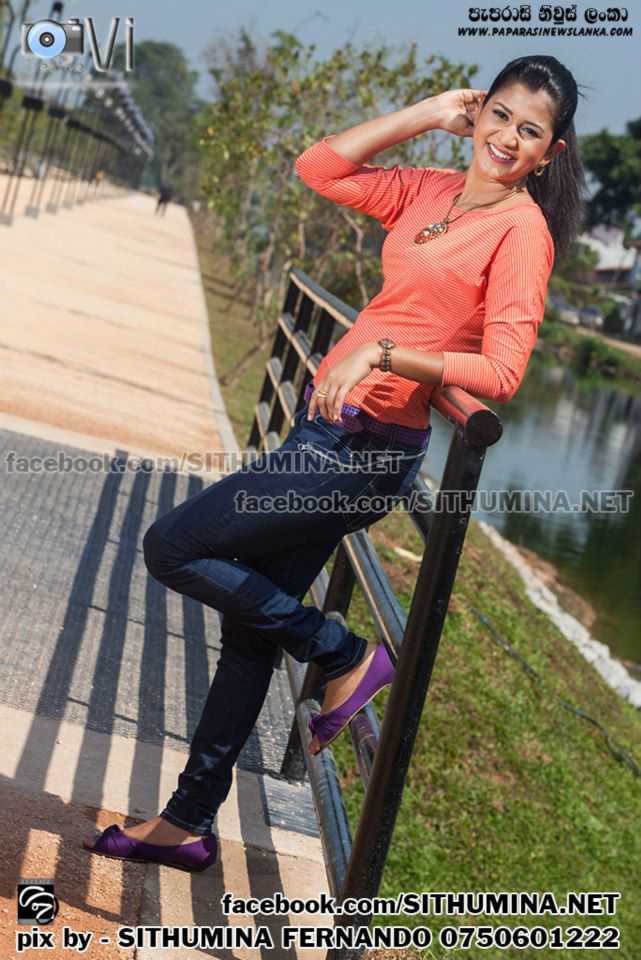 Ruwangi Rathnayaka: Photos2