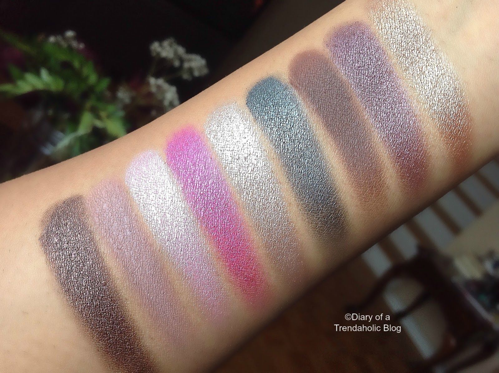 Diary of a Trendaholic : Too Faced Chocolate Bon Bon Eye Shadow Palette ...