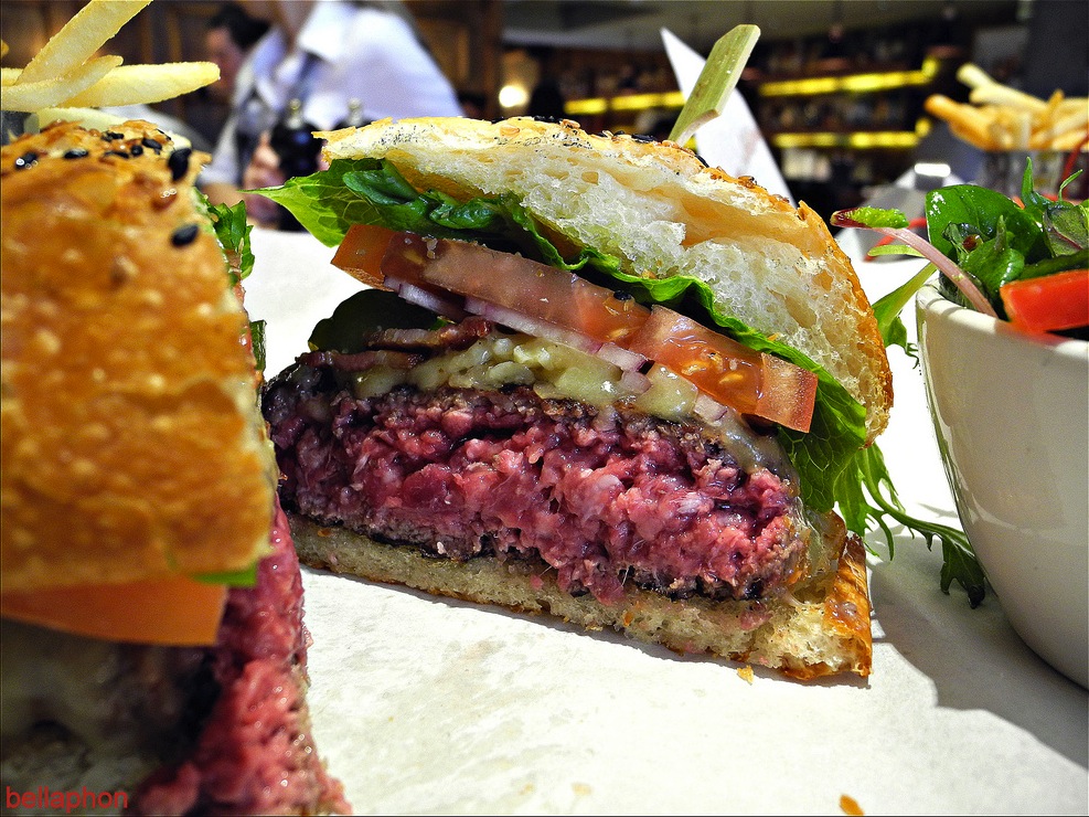 The Dwichtorialist: 10 Burgers To Try Before You Die