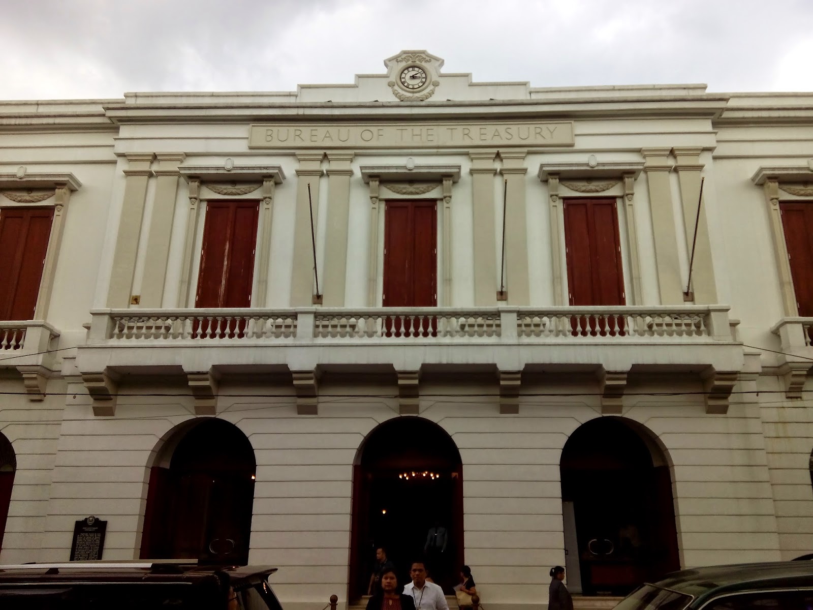 Metatraveller: Bureau of Treasury Building, Intramuros, Manila, Philippines