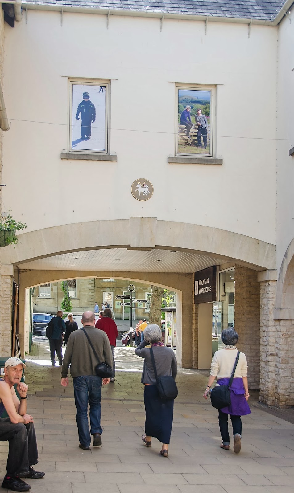 June (2013) in the UK and Paris: 2013-06-03 First Day in England