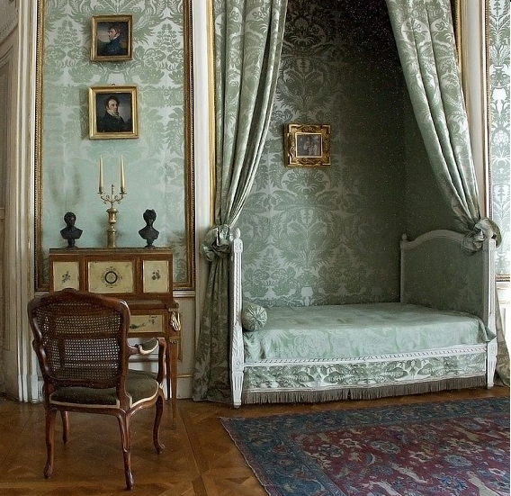 Simple Interior Concepts: 10 Ways to Decorate An Alcove Effectively to ...