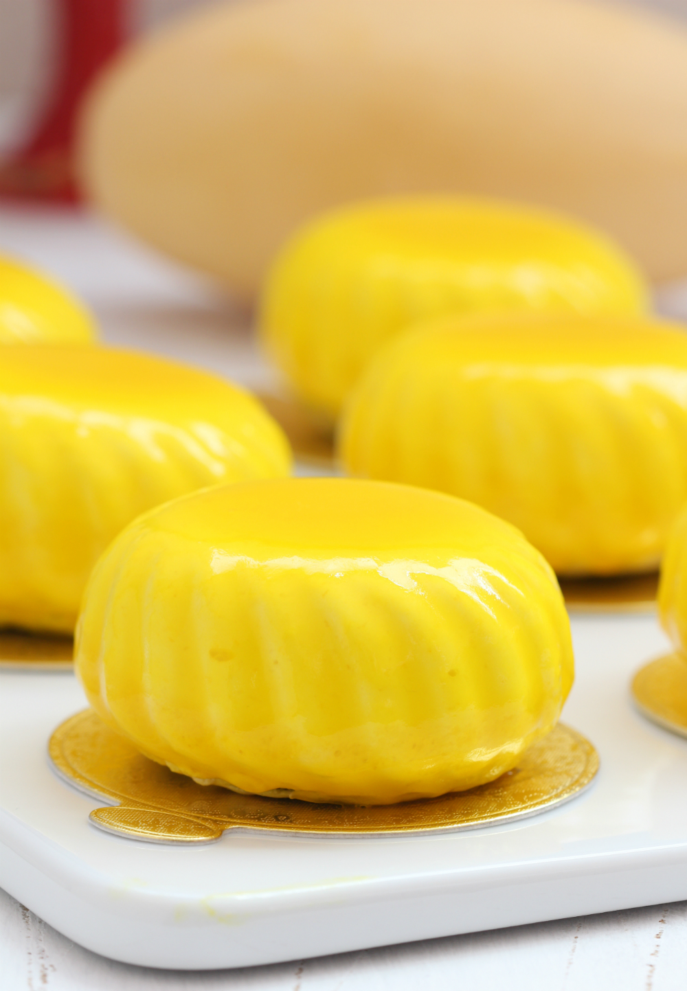 my bare cupboard: Mango-pomelo and matcha petit gateaux