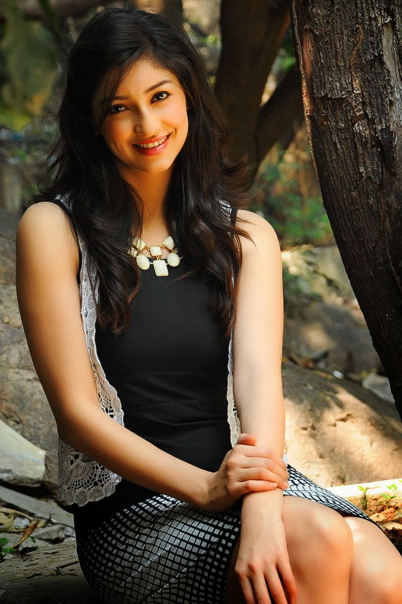 Gsv Pics - Photos with Poetry: TANVI SOUTH INDIAN ACTRESS PHOTO SHOOT ...