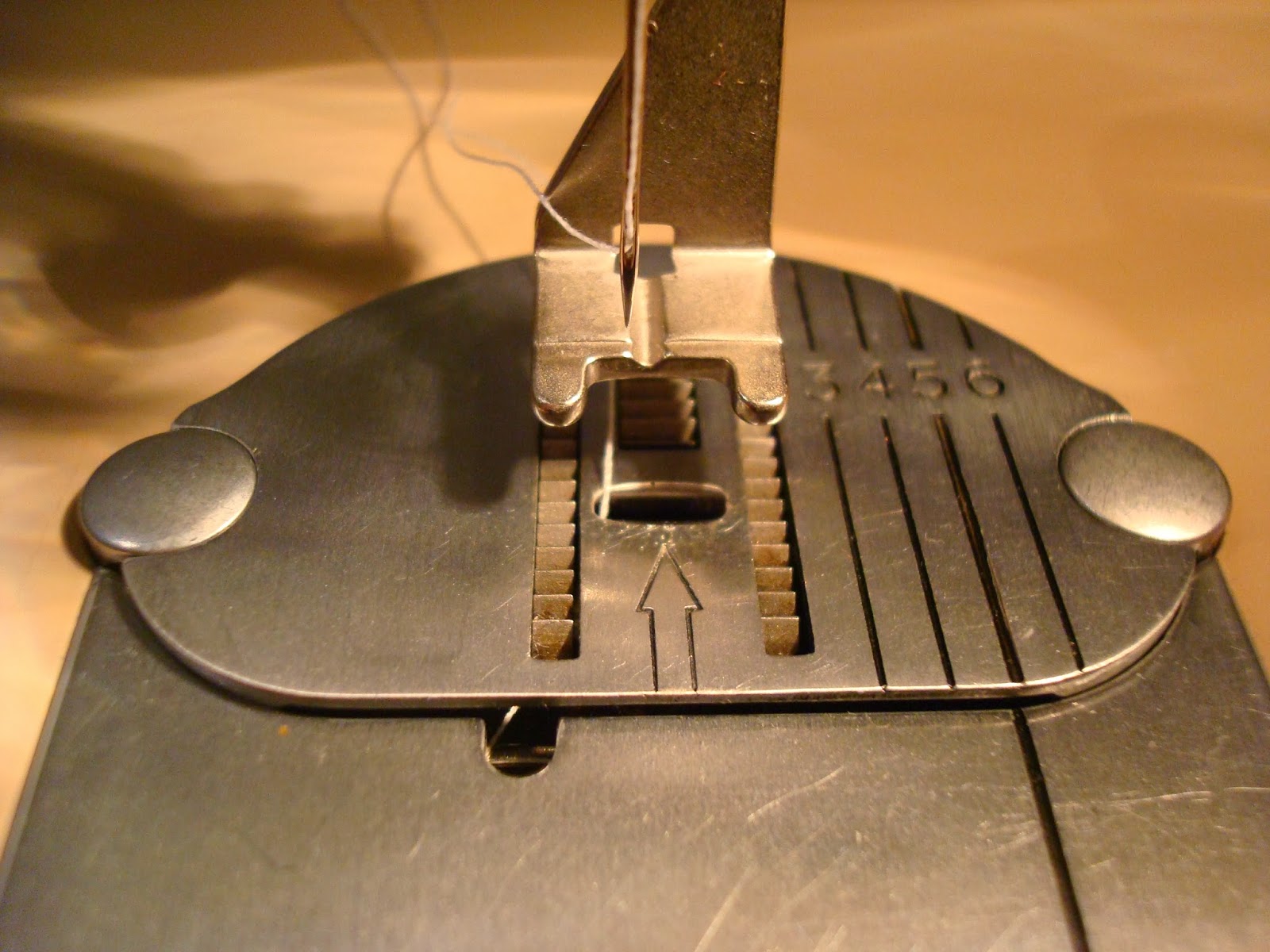 Oil and Thread: Sewing on buttons with the Singer 401G