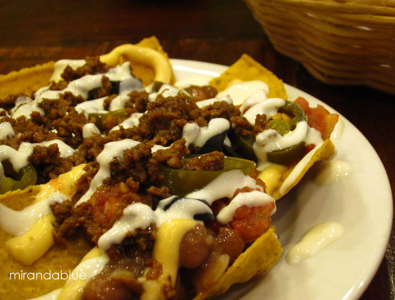 Live in the Moment: Mellow Yellow Monday: Nachos with cheese