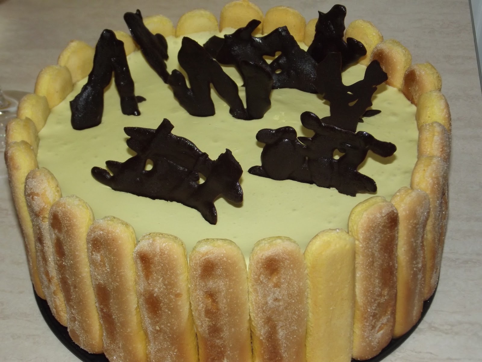 Prin bucatarie - Tort festiv cu ciocolata, vanilie si portocale