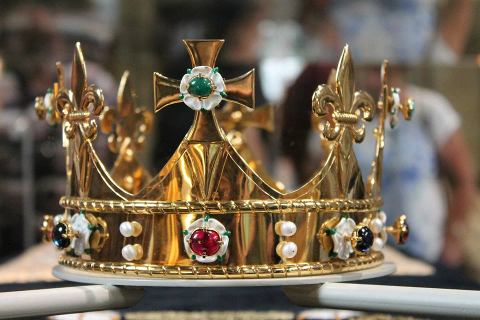 Martin Brookes Oakham: King Richard III Tomb Leicester Cathedral Statue ...