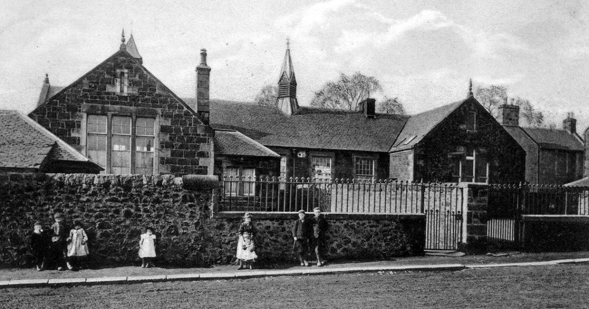 Tour Scotland: Old Travel Blog Photograph Public Hall Thornton Fife ...
