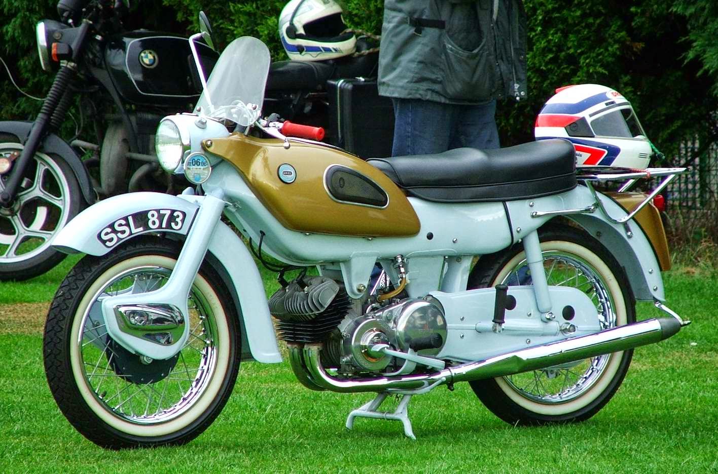 99garage | Cafe Racers Customs Passion Inspiration: Ariel Arrow Super ...