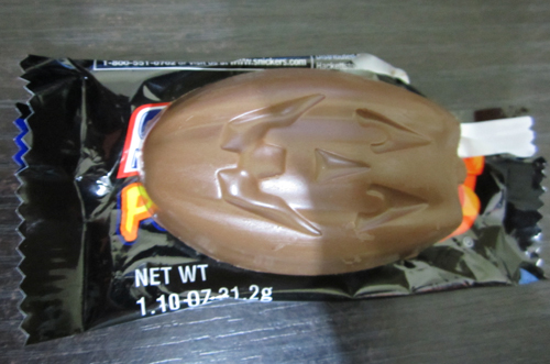 SugarNoms: Snickers Pumpkin Halloween Candy