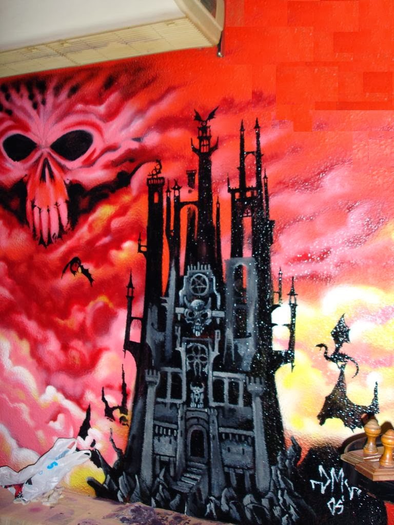 GRAFFITIS EN MADRID: Graffiti, BATALLA (interior) 2008-09