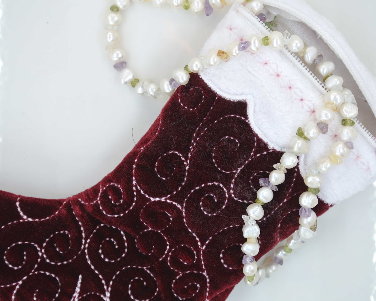 a notion to sew: Christmas Stocking Gift Packaging