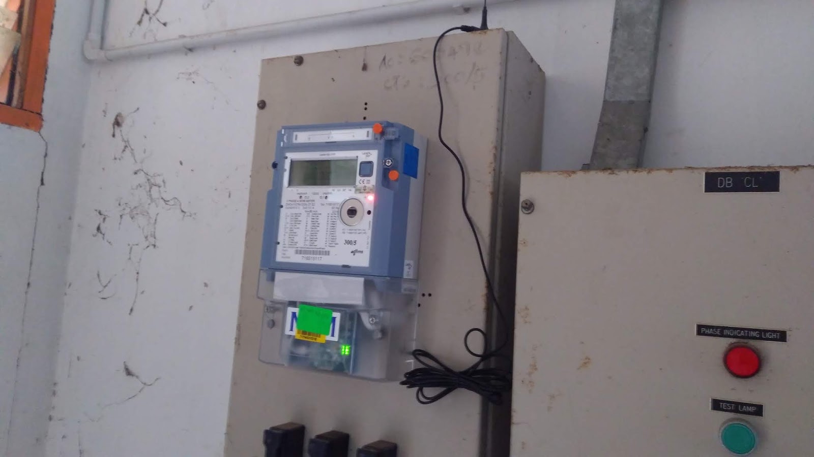SEKOLAH MENENGAH AGAMA ROMPIN PAHANG: SMART METER TNB