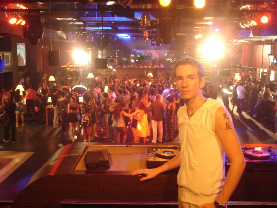 FOFOCA VIP: DJ FRANCÊS CONSAGRADO NO MUNDO