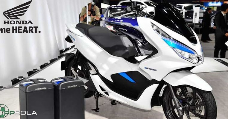 Jepang Menjadi Negara Pertama Yang Menjualnya Honda PCX Electric ...