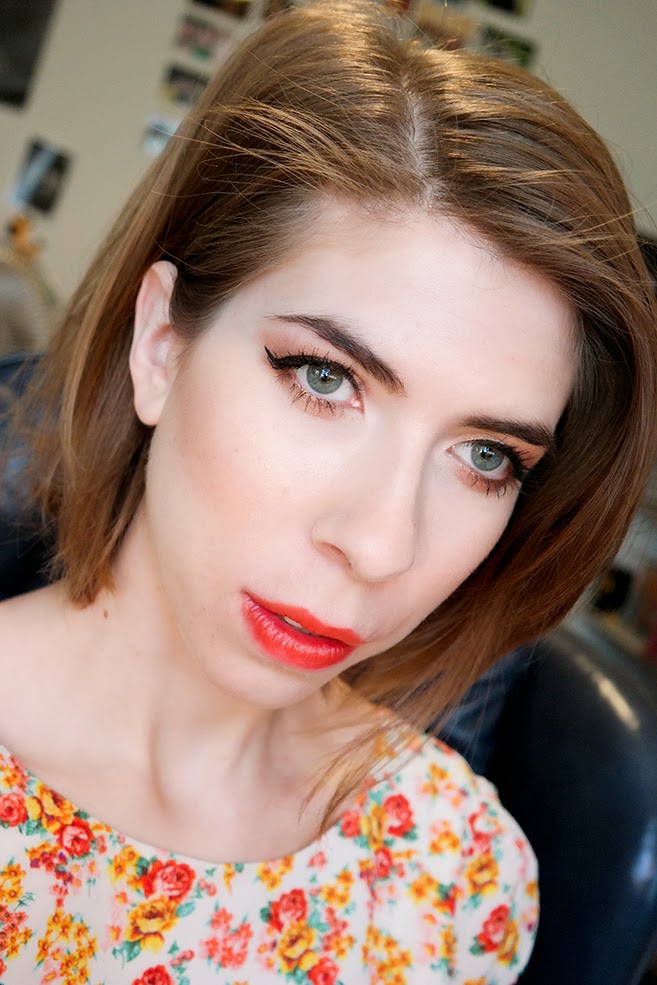 Bisous Darling: Orange Lips Tutorial : Video