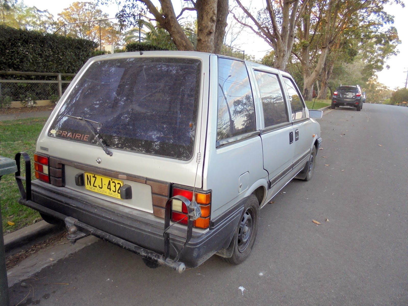 Aussie Old Parked Cars: 1985 Nissan Prairie