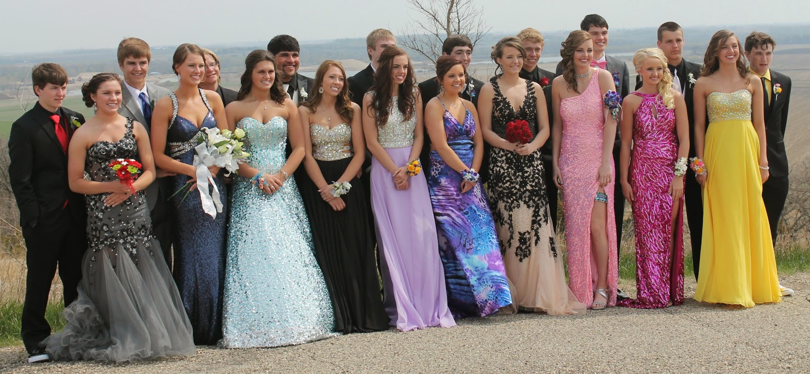 AlteredStatesStudio: grad invites & prom 2015