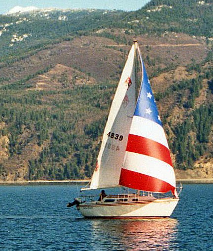 Barnacle Bill Holcomb's Sailing: Mast Rake vs. Mast Bend