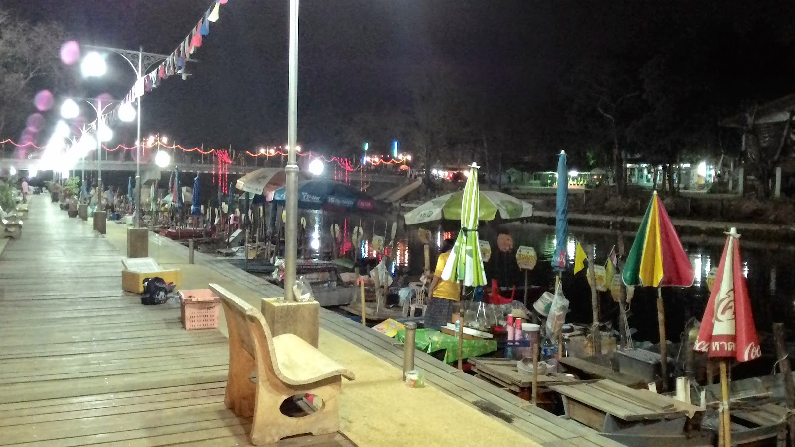 KTH Homestay & Chalet, Mata Ayer, Perlis: Floating market Hatyai ...
