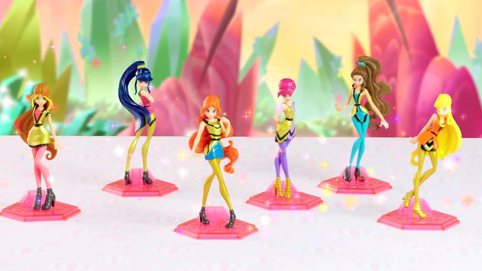 New Winx Magic Travel Figures! - Winx Club All