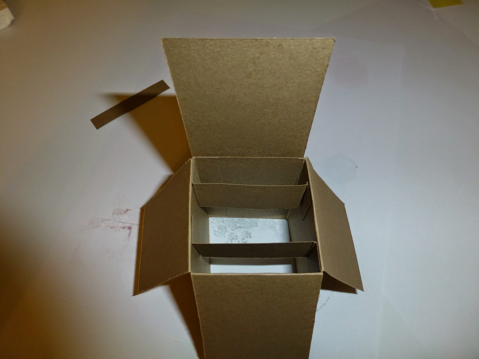 The Yellow Craft Room: Card in a Box