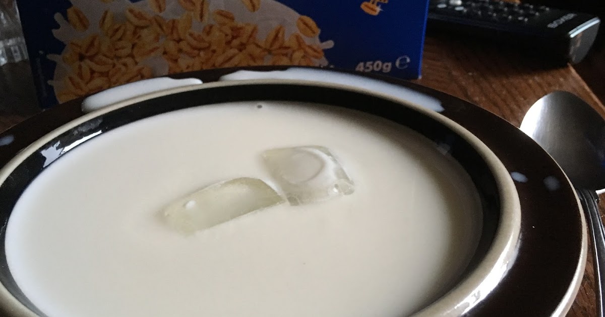 Matts lilla Face: Kalaspuffar med mjölk och isbitar