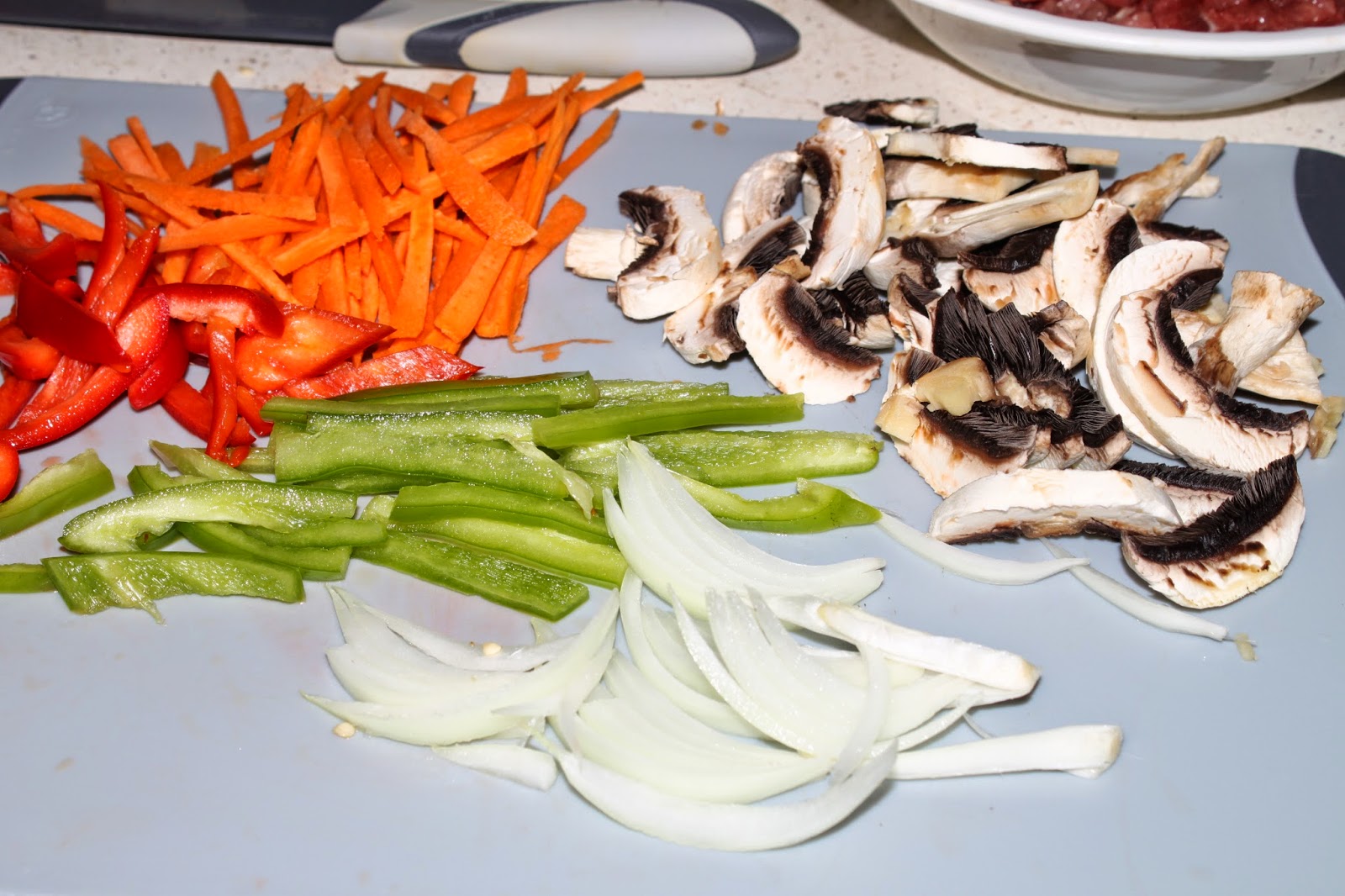 JULIA Y SUS RECETAS: Chop suey de ternera