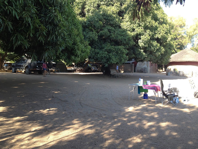 Malawi 2016: Day 16 - 29 May 2016 Fat Monkeys Lodge, Cape Maclear