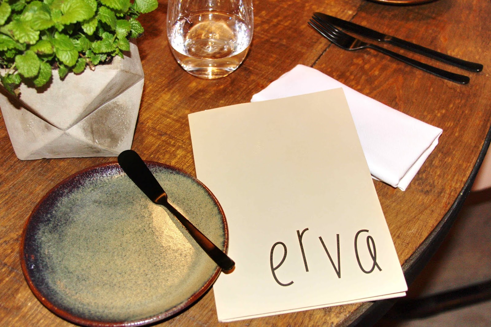 The Wanderer's Chronicles: Food Chronicles | Erva Restaurante (Lisbon)