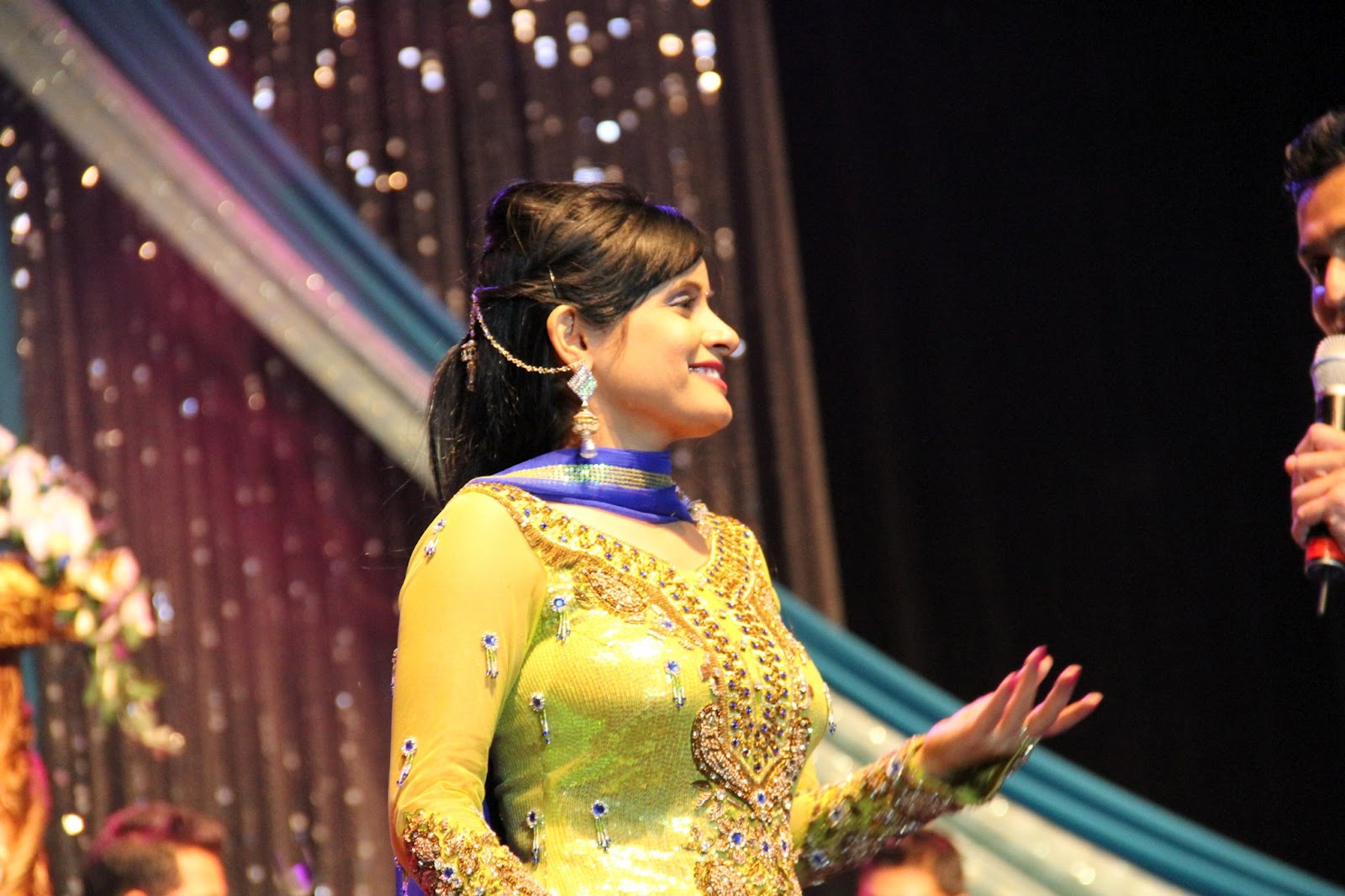 Punjabi Singer Miss Pooja: MIss Pooja