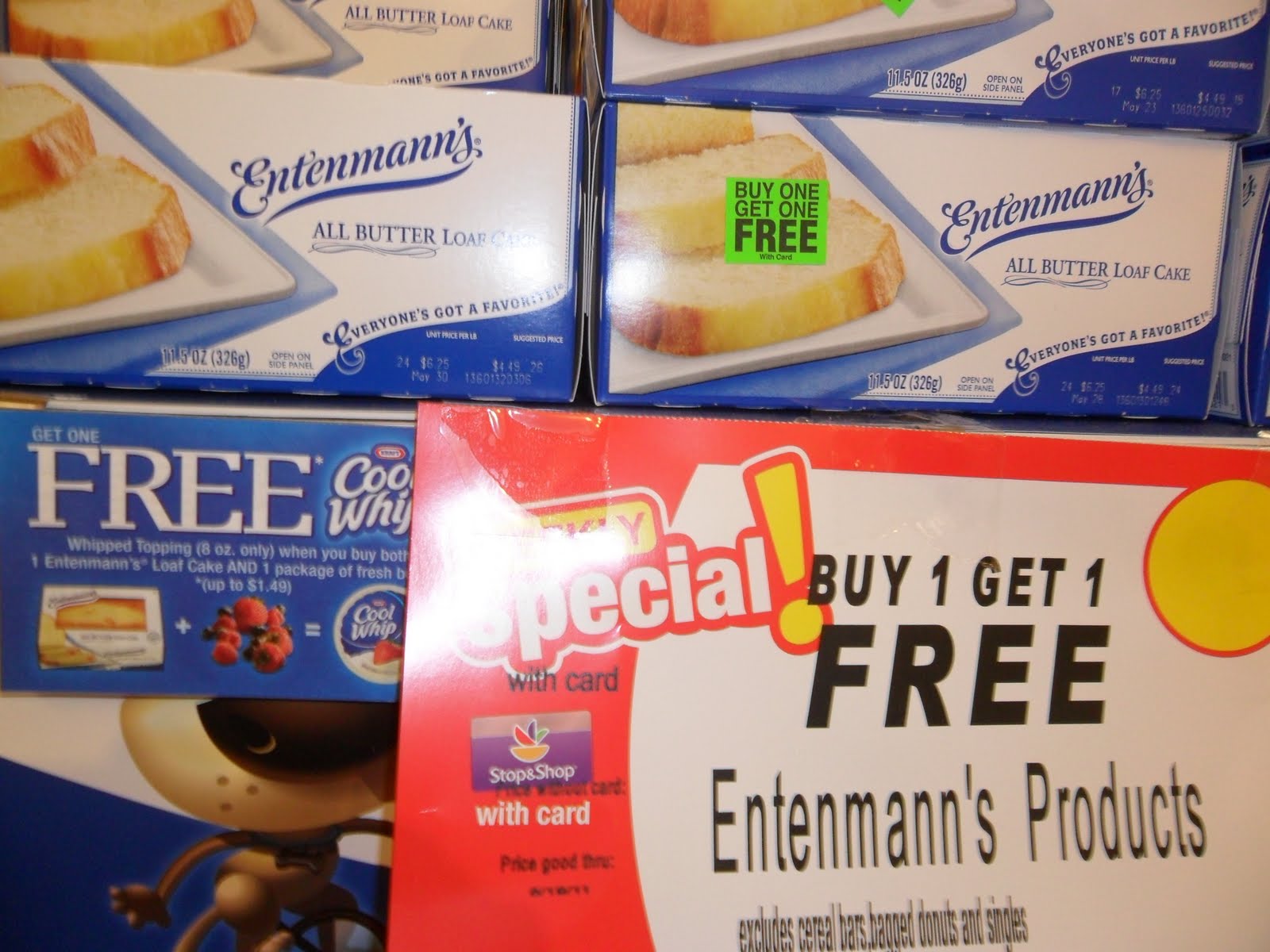 Feeding My Family Frugally: Pound Cake at Stop and Shop