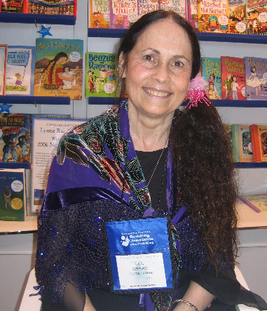 Readerbuzz: Top Ten Bookish People I Want To Meet