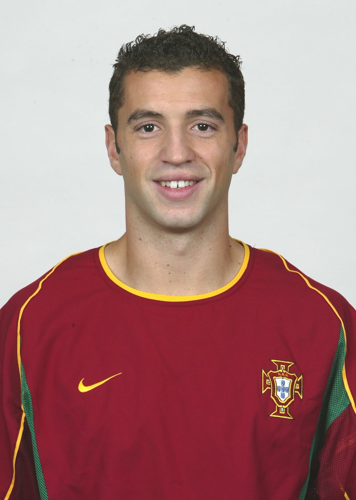 Simao Sabrosa Pictures | Latest Sports Alerts