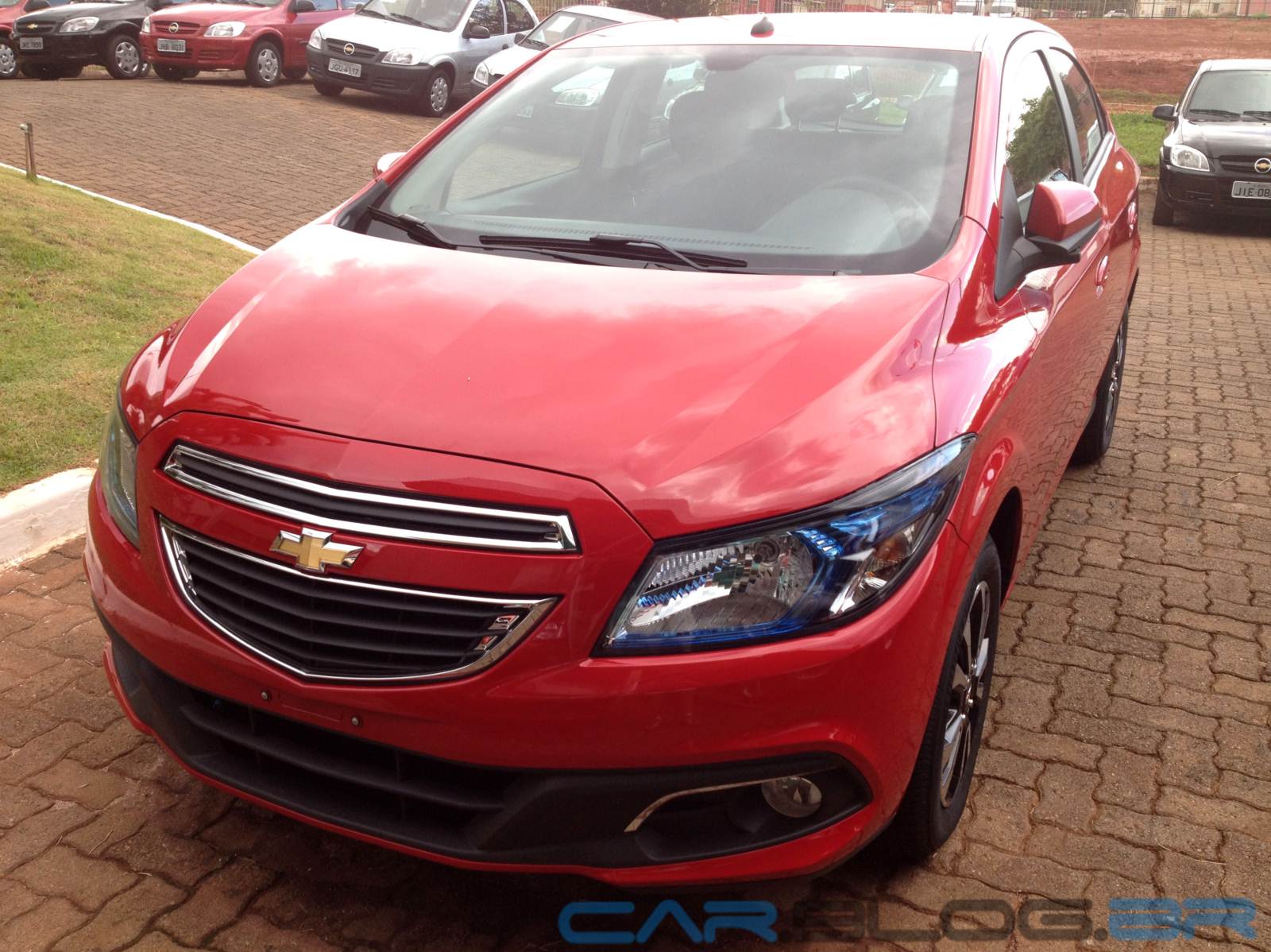 Chevrolet Onix LTZ 1.4: fotos, consumo, desempenho e ficha técnica