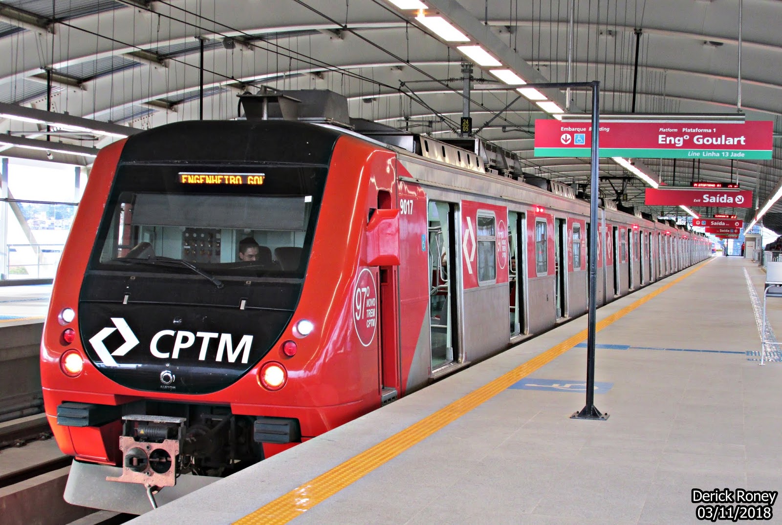 Derick # Toshiba C807: Descrição do Trem da CPTM: Série 9000