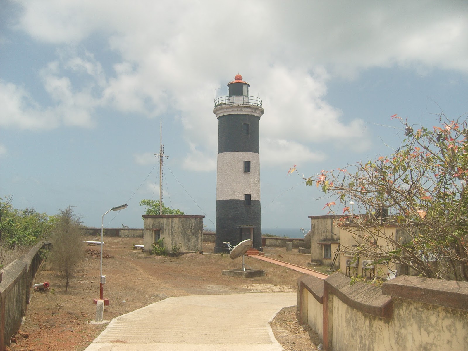Beautiful Konkan!!: Ratnadurg fort, Ratnagiri.