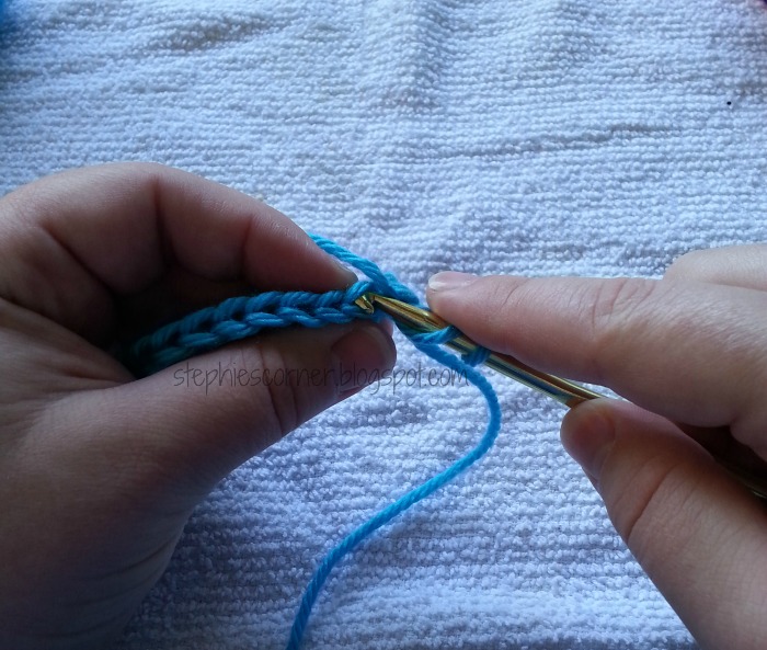 Stephie's Corner: crochet 101 :: crochet in the back loop