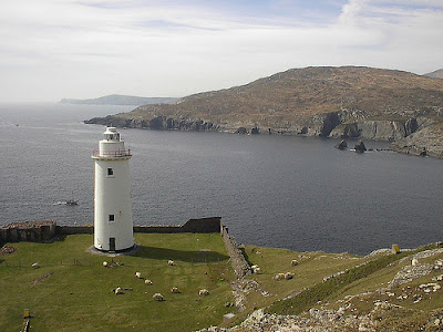 Blue Eyed Ennis: Free Ten Day Irish Retreat From Home The Cell Of the Heart