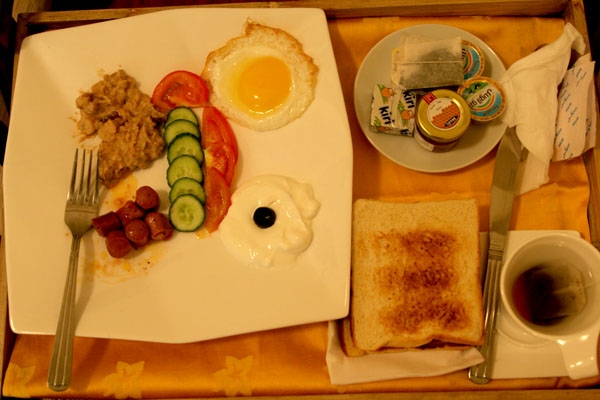 Discovering Cultures Through Cuisine: Q is for Qatar: A story on food ...