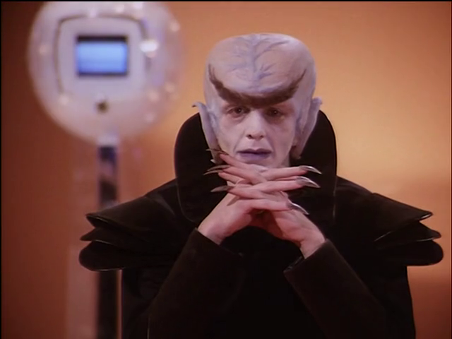 Misfit Robot Daydream: Buck Rogers in the 25th Century - "Space Vampire"