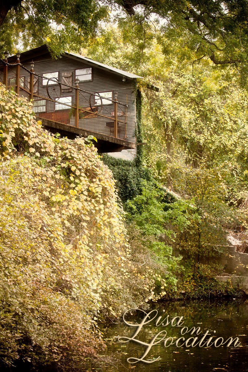 Lisa on Location: Rio Cibolo Ranch {San Antonio wedding photographer}